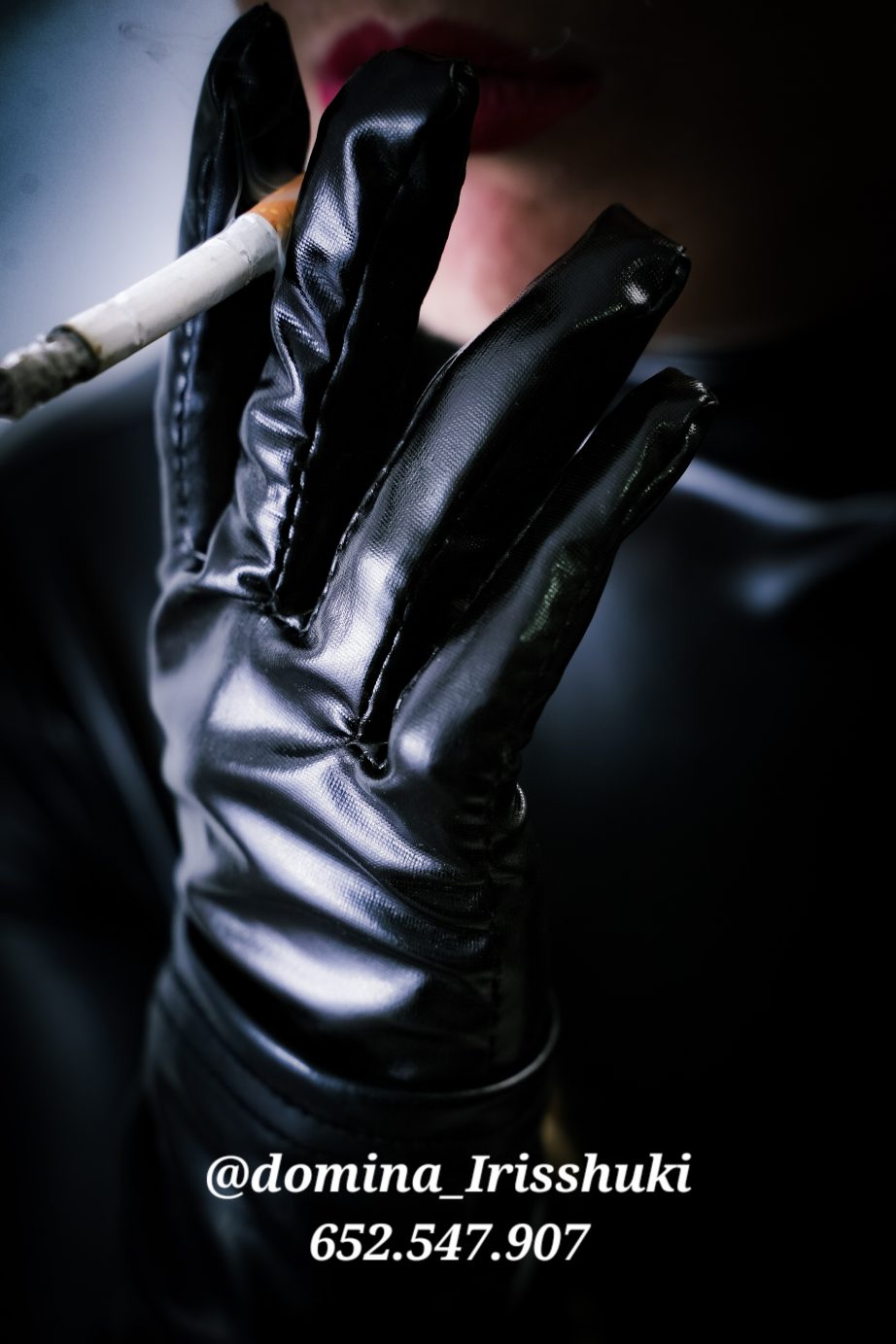 Domina Iris Shuki - Dominas - FemDom VIP